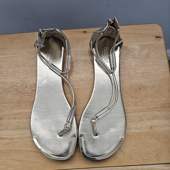 Mossimo Supply Co. | Shoes | Gold Thong Covered Heel Mossimo Sandals ...